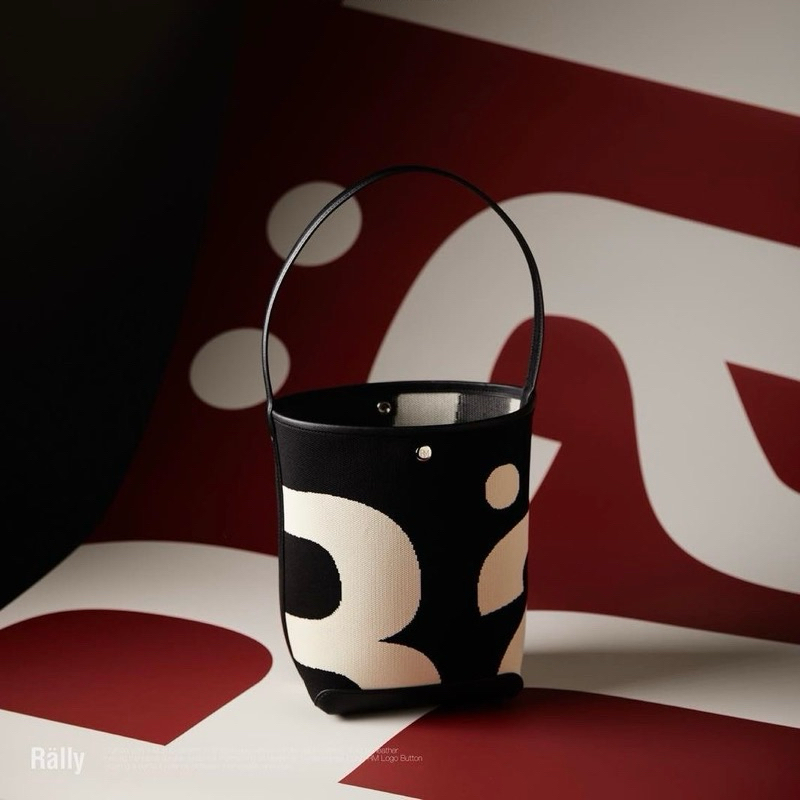 พร้อมส่ง !!! ใช้โค้ดลดได้ Rally movement สีดำและสีเดนิม งานแท้ 100% ...