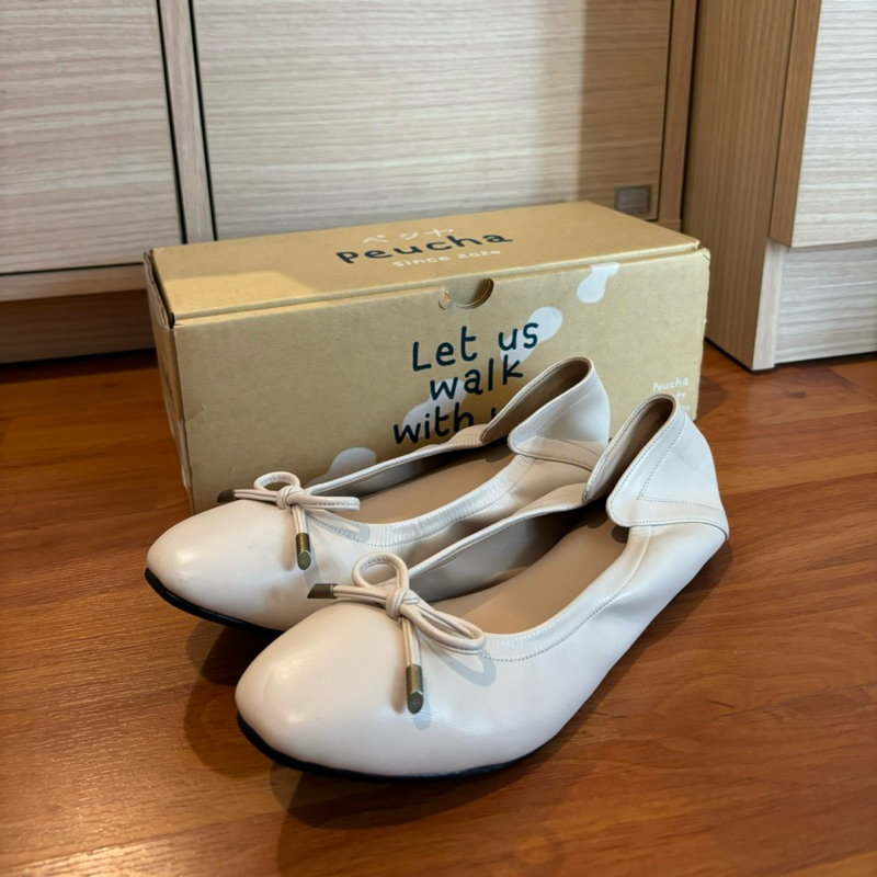 ส่งต่อรองเท้าคัดชูหนานุ่ม ร้าน Peucha | Shopee Thailand