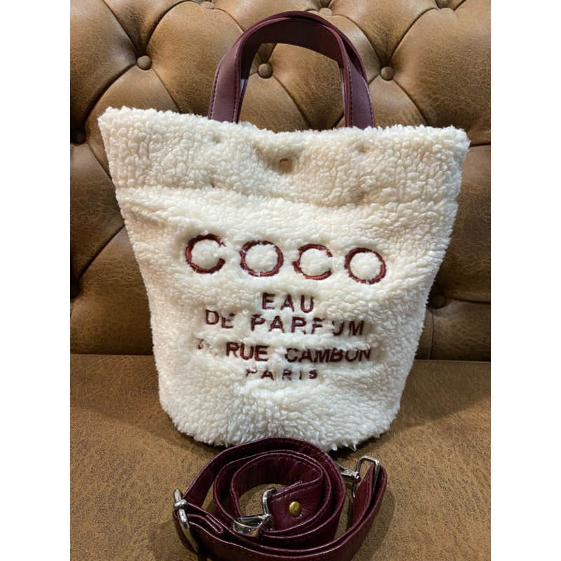 Nini made in korea กระเป๋าทรงถังกลมขนปุกปุย มือสองนำเข้า | Shopee Thailand