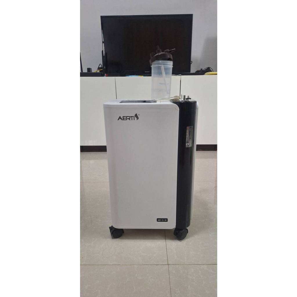 เครื่องช่วยหายใจขนาด 5 ลิตร AERTI AR-5-N 5L. (มือสอง) เครื่องผลิต ...