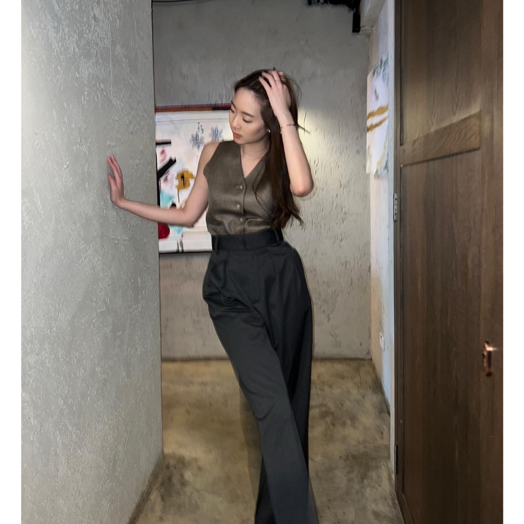 Patcha.co - กางเกงขายาว เอวสูง ดีเทลตรงเอวและกระเป๋า ทรงเข้ารูป ลุค working woman มากค่า PCCB001 ...