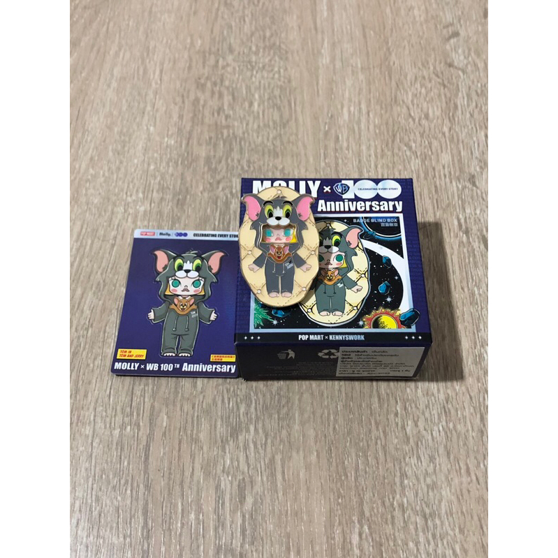 (ขายแล้ว) Molly มอลลี่ cry baby crybaby พิน pin popmart pop mart มือ ...