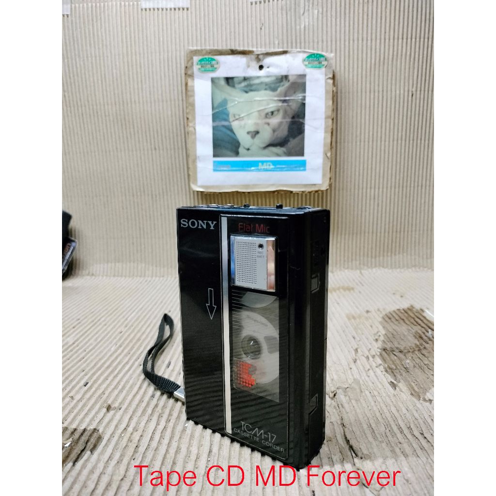 Retro SONY TCM-17 ทรงเหลี่ยม รุ่นดัง เปิดผาเล่นโชว์ได้ | Shopee Thailand