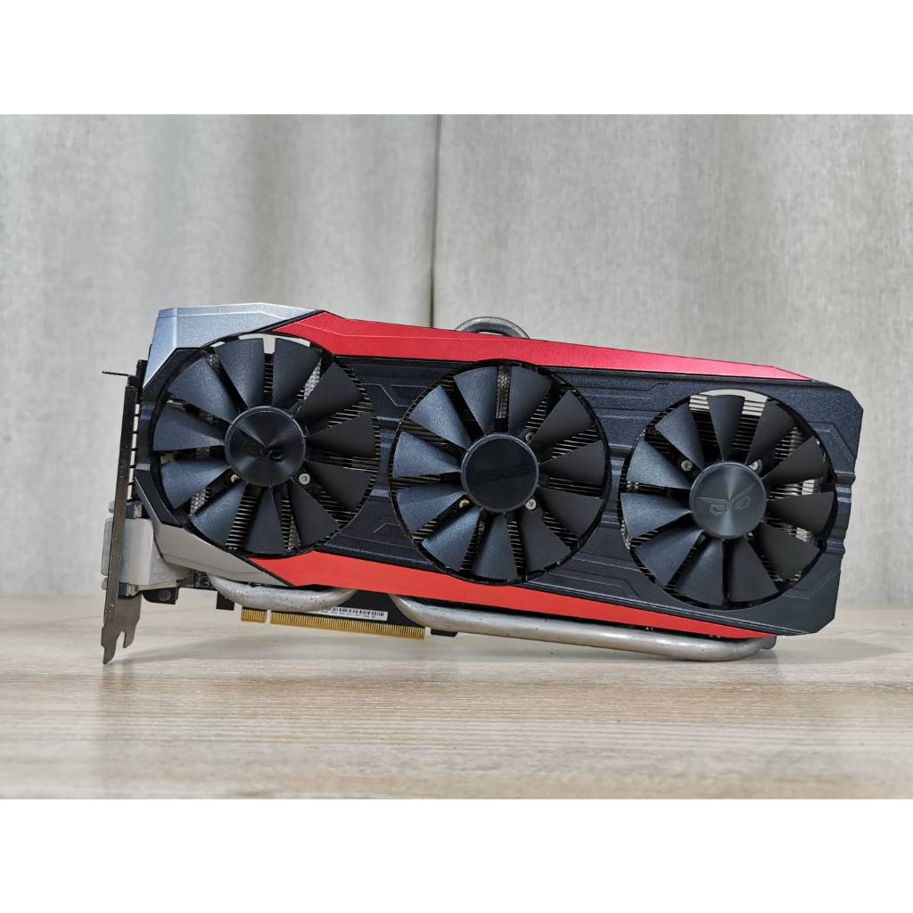 การ์ดจอ(graphic card) ASUS STRIX R9 390X 4GB DDR5 ( ต่อไฟเพิ่ม 8 PIN X ...