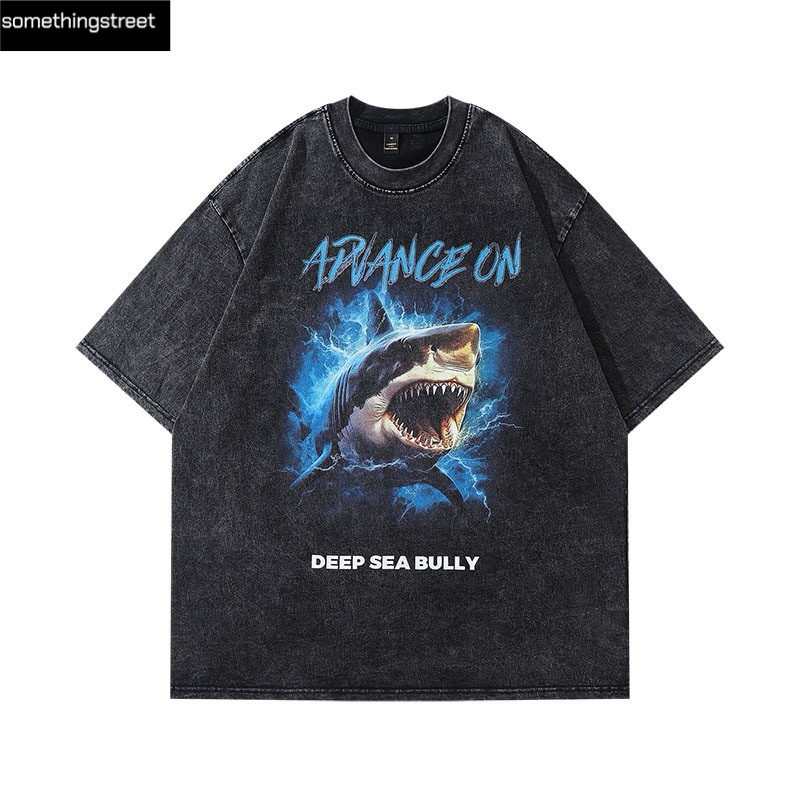 เสื้อยืดผู้ชายโอเวอร์ไซส์ deep sea bully | Shopee Thailand