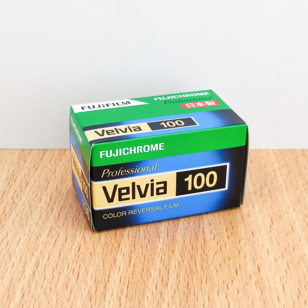 ฟิล์มสไลด์ Fujifilm Velvia 100 36รูป (08/2025) | Shopee Thailand
