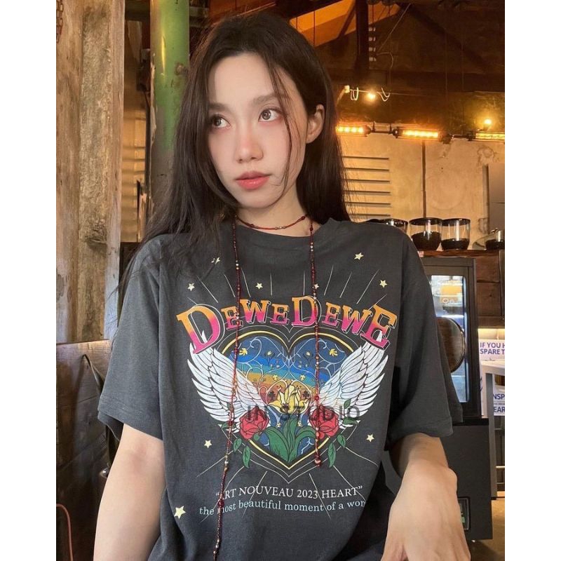 เสื้อยืด DeweDewe ผ้าตัวนี้พรีเมียมนะคะ ผ้าดีมากๆๆ งานพรีเมียมเกิน ...