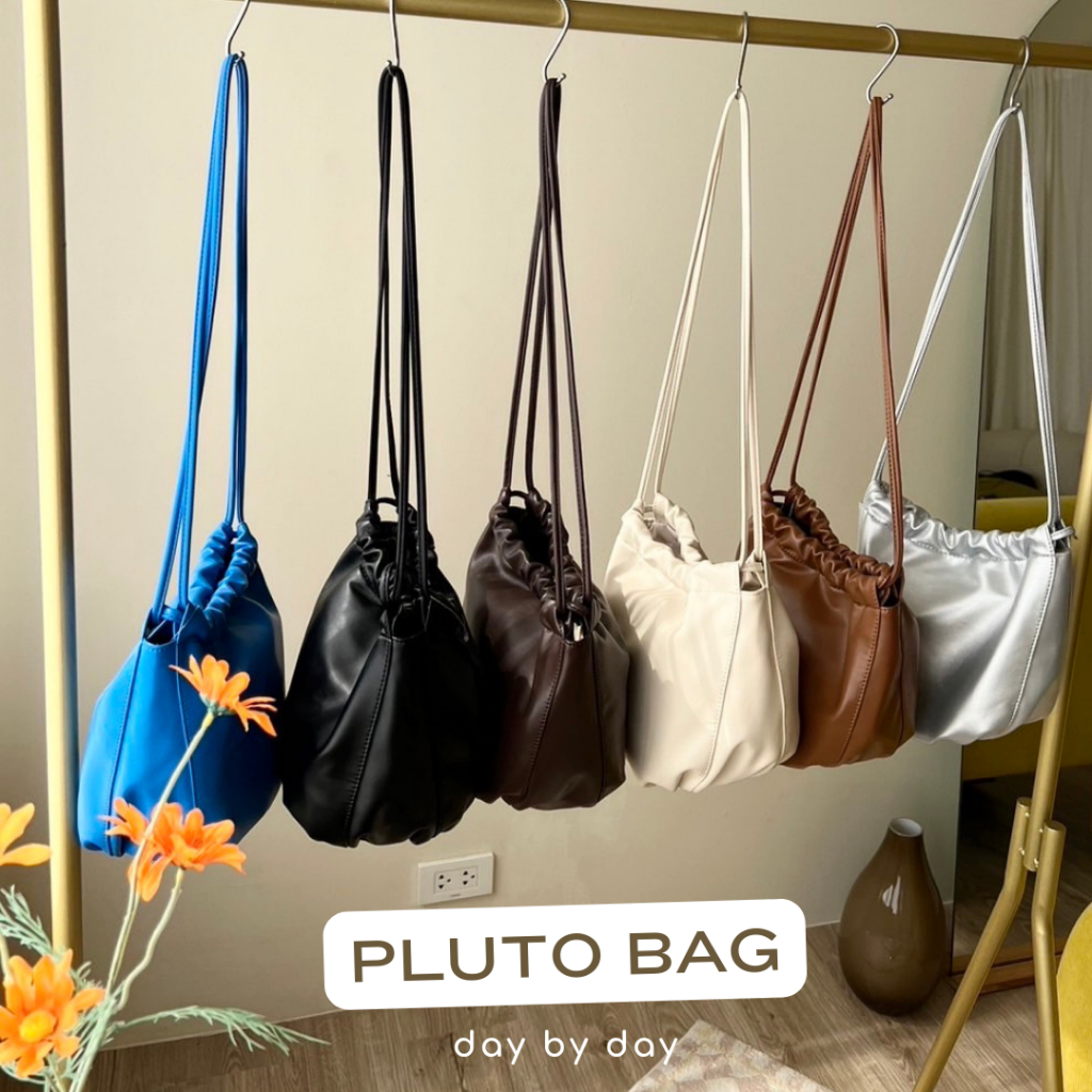 (โค้ดคุ้มลด 30%เหลือ 273) PLUTO BAG กระเป๋าหนังนิ่ม ละมุนมือ เลือกสะพายได้ 2 ลุค | Shopee Thailand