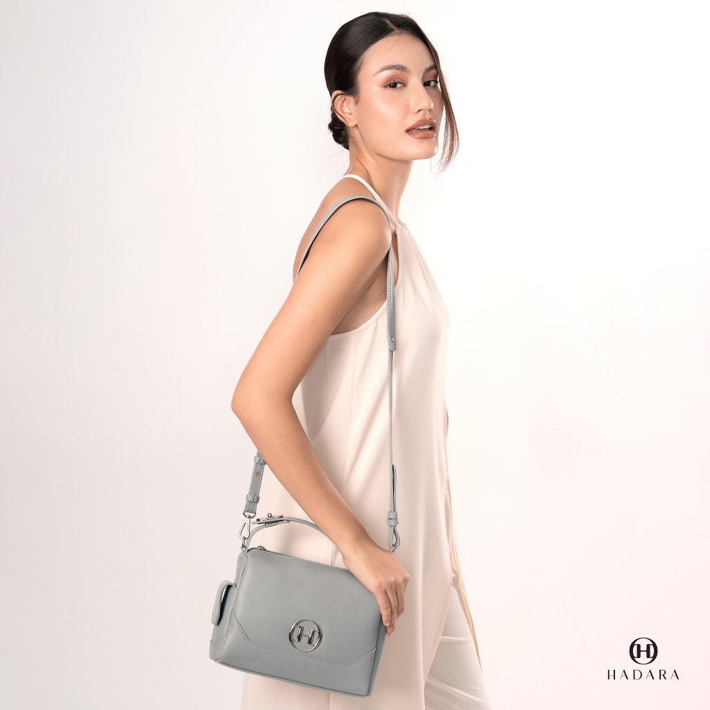 Hadara กระเป๋าสะพายข้าง รุ่น Light Carry No.2 สาย Slimhybrid ช่องจัดเก้บ 13 ช่อง กันน้ำได้ ...