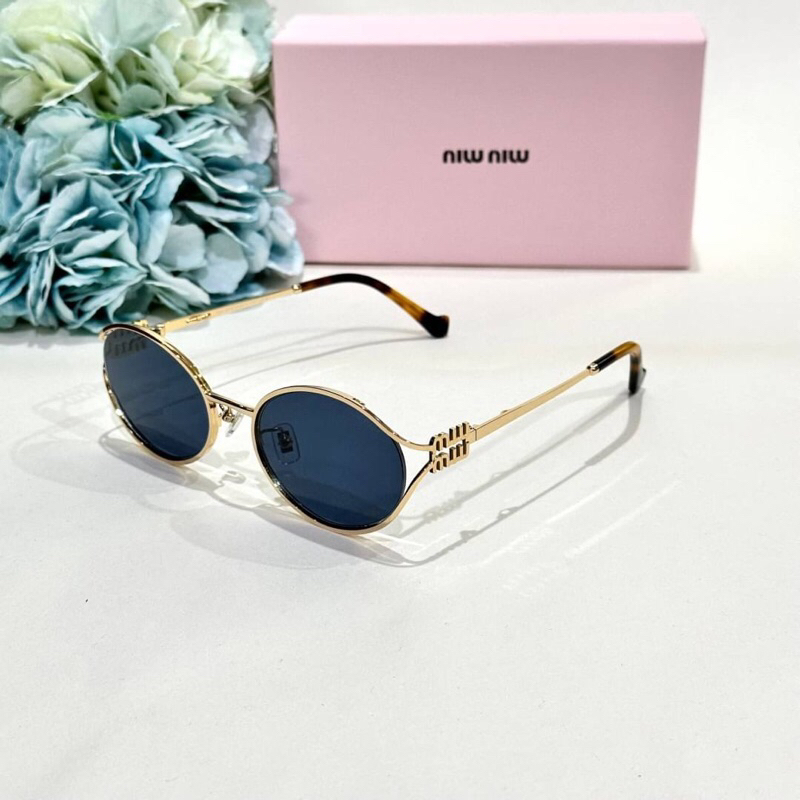 แว่นกันแดดMiuM*u ใหม่ล่าสุด ดาราใส่เยอะ | Shopee Thailand