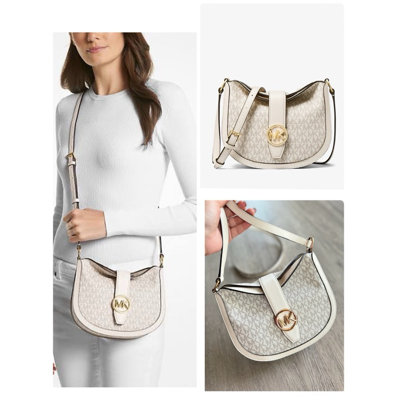 (ผ่อน0%) กระเป๋าสะพายข้าง MICHAEL KORS Gabby Small Signature Logo Hobo Crossbody Bag ลาย mk สี ...