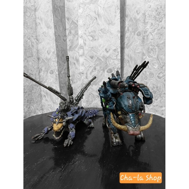 Steel Trap และ Warzone จาก Series 15 Techno Spawn | Shopee Thailand