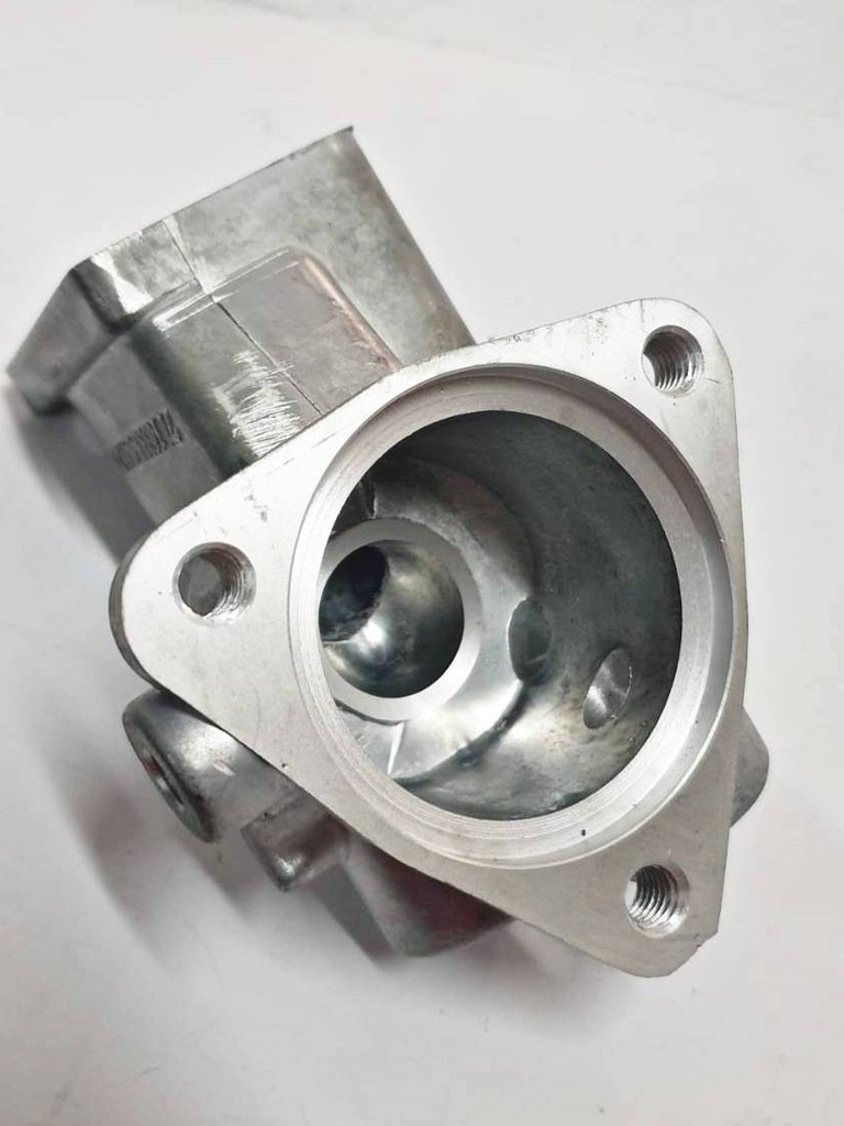 เสื้อราวน้ำ ล่าง โตโยต้า Mighty X ไมตี้เอ็กซ์ เสื้อวาล์วน้ำ (ไม่มีแป๊ป ...