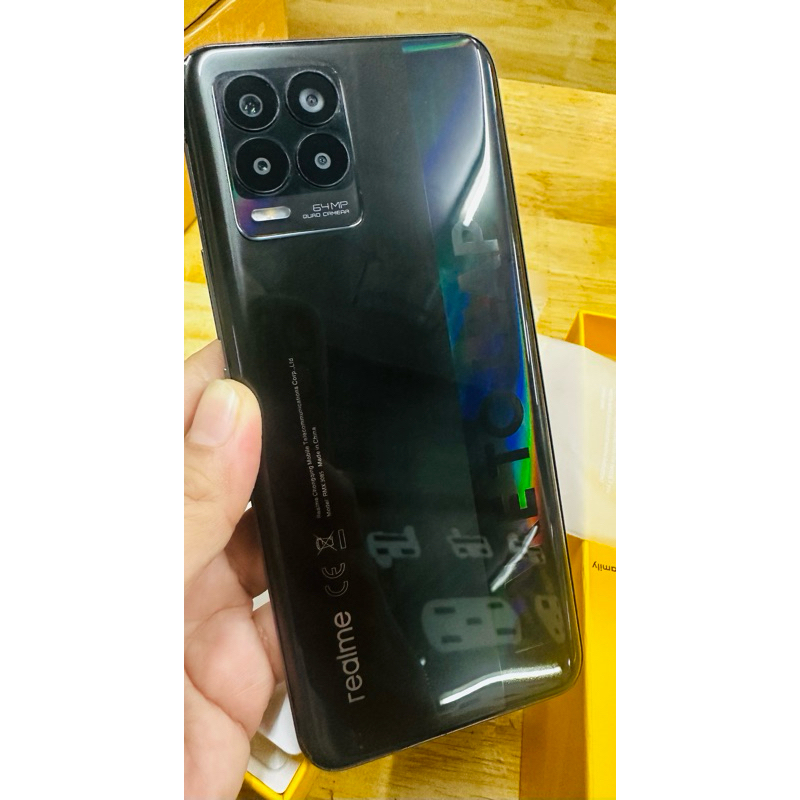 Realme 8 (Ram 8/Rom 128 GB) 4G เครื่องตัวโชว์ศูนย์ไทย สภาพดี รอยน้อยด้านหลัง กล่องแกะซีล อุปกรณ์ ...