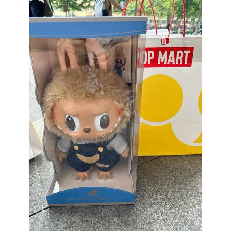 LABUBU TIME TO CHILL (พร้อมส่งจากไทย)สภาพกล่องไม่สมบูรณ์ | Shopee Thailand