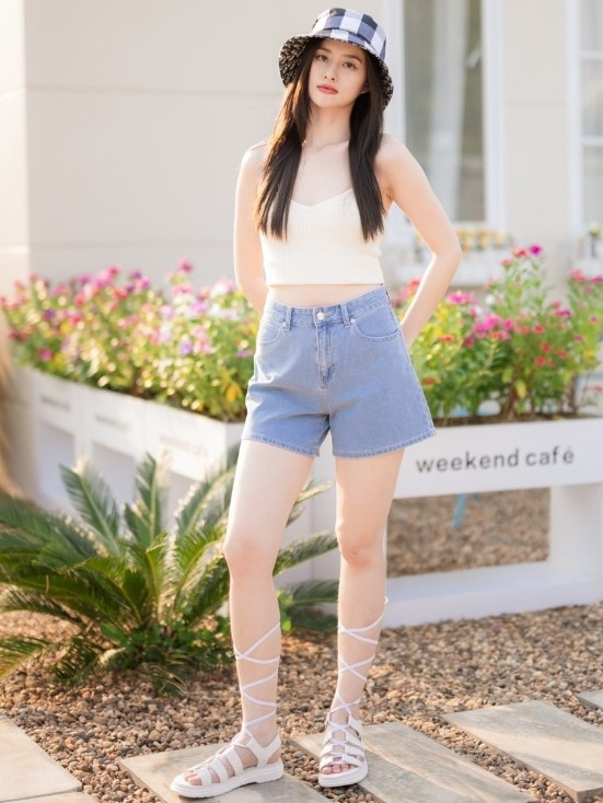 Lofty Basic กางเกงยีนส์ ขาสั้นเอวสูง ทรง Long relax (LFSH01) | Shopee Thailand