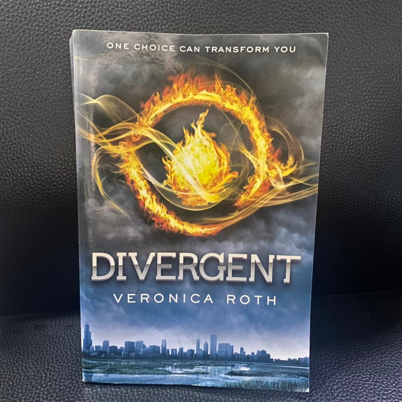 (พร้อมส่ง)หนังสือภาษาอังกฤษ DIVERGENT by VERONICA ROTH :R4 | Shopee ...