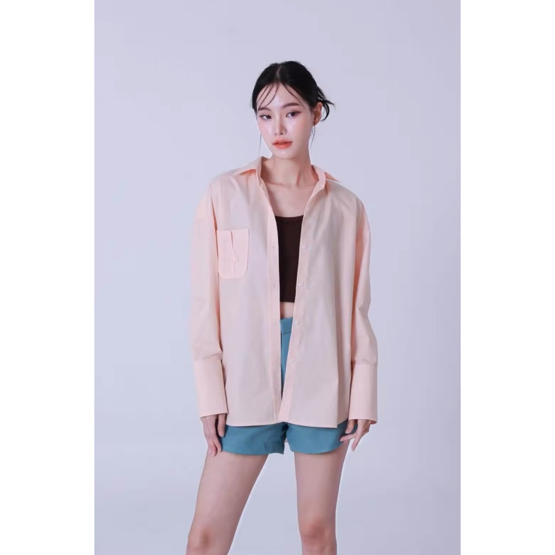 [ส่งต่อ]SHERLEEN oversize shirt เสื้อเชิ้ตโอเวอร์ไซส์ | Shopee Thailand