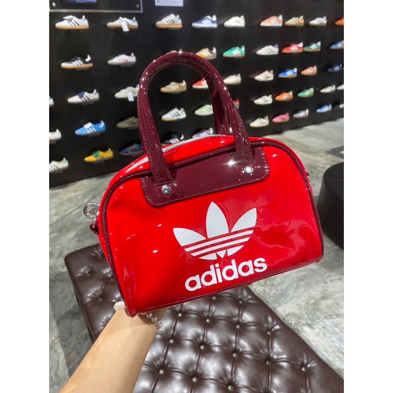 กระเป๋า Adidas ADICOLOR | Shopee Thailand
