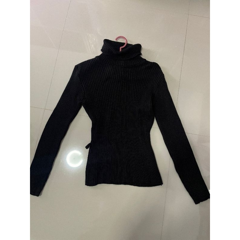 เสื้อสเวตเตอร์คอเต่ามือ2 สภาพดี แบรนด์ Jeffrey rogers | Shopee Thailand