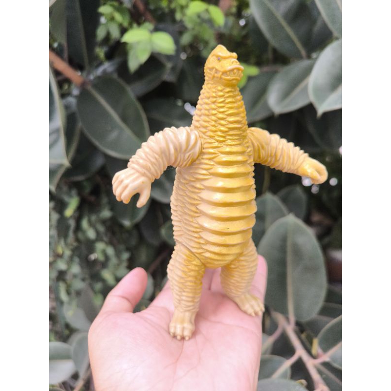 red king monster ultraman Bandai Ultra Kaiju Series soft vinyl เรดคิง ...