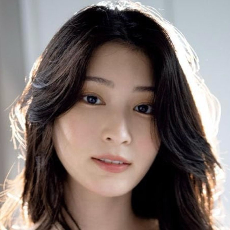 Suzu Honjo Photobook [WALTZ~円舞曲~]**Limited 3,000 Copies** | Shopee Thailand