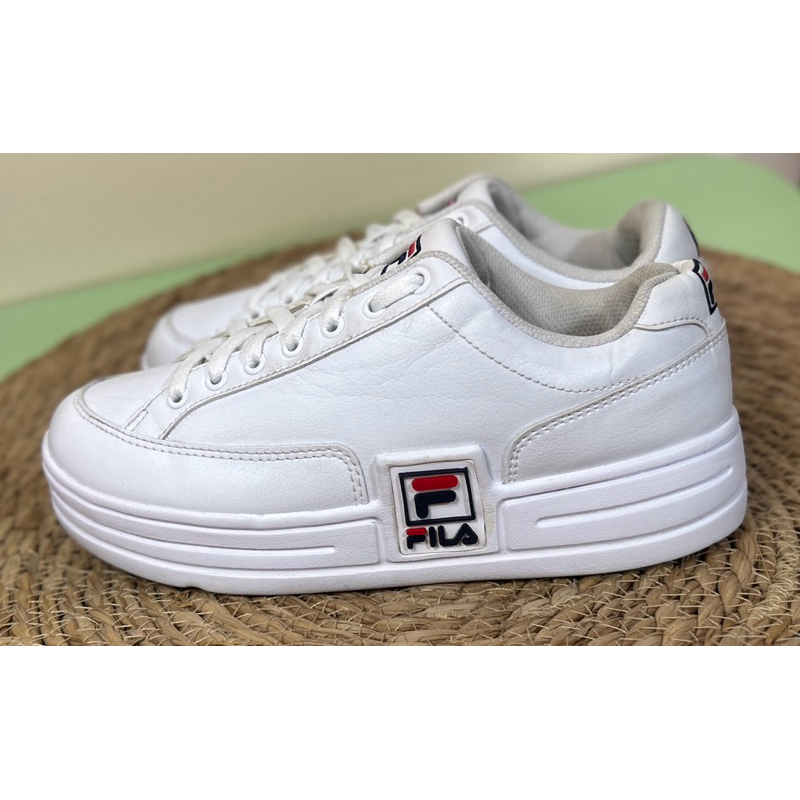 รองเท้า Fila เทนนิส(หนังสีขาว-แดง-กรมท่า)มือสองไซส์ 38ยาว 24ซม | Shopee ...