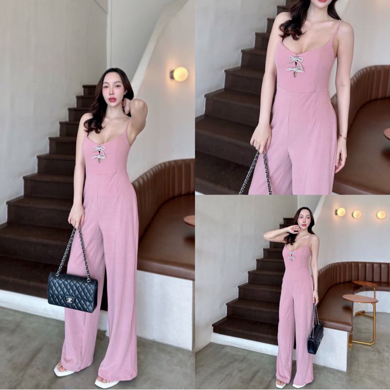 Heidi jumpsuits ชุดจั้มสูทตัวยาวผ้าหนา(พร้อมเข็มกลัดเพชร) พลางหุ่น ใส่ ...