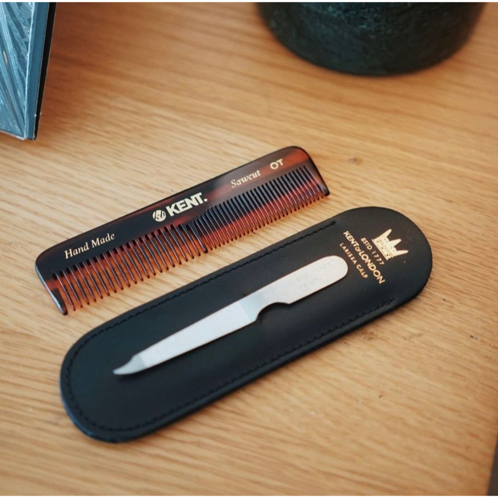 หวี KENT รุ่น NU19 Handmade 112mm OT Pocket Comb with Nail File in Leather Case | Shopee Thailand