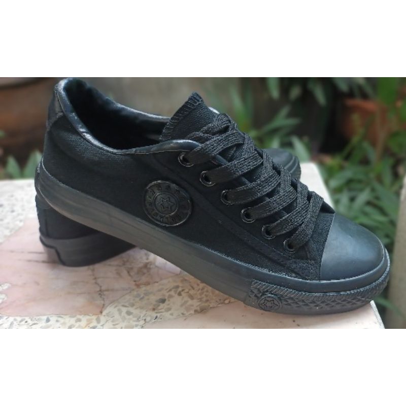 P333รองเท้าผ้าใบผู้หญิง แบบผูกเชือกสวมใส่สบายเท้า | Shopee Thailand