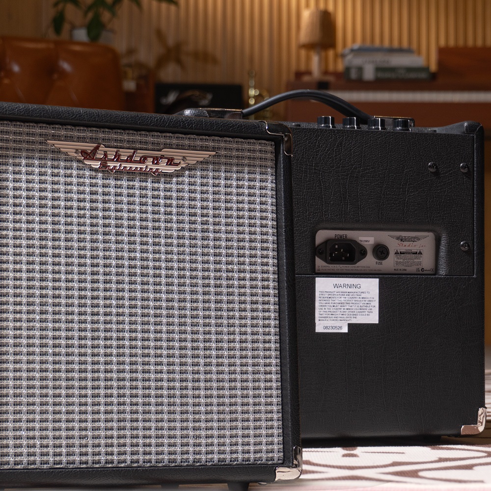 Ashdown Studio Junior แอมป์เบส 15วัตต์ Ashdown Studio JNR | Shopee Thailand