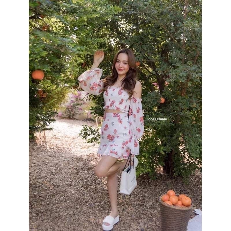 ชุดเซท เสื้อกระโปรง งานjoobs studio sz.m (ทักแชทคะ) | Shopee Thailand