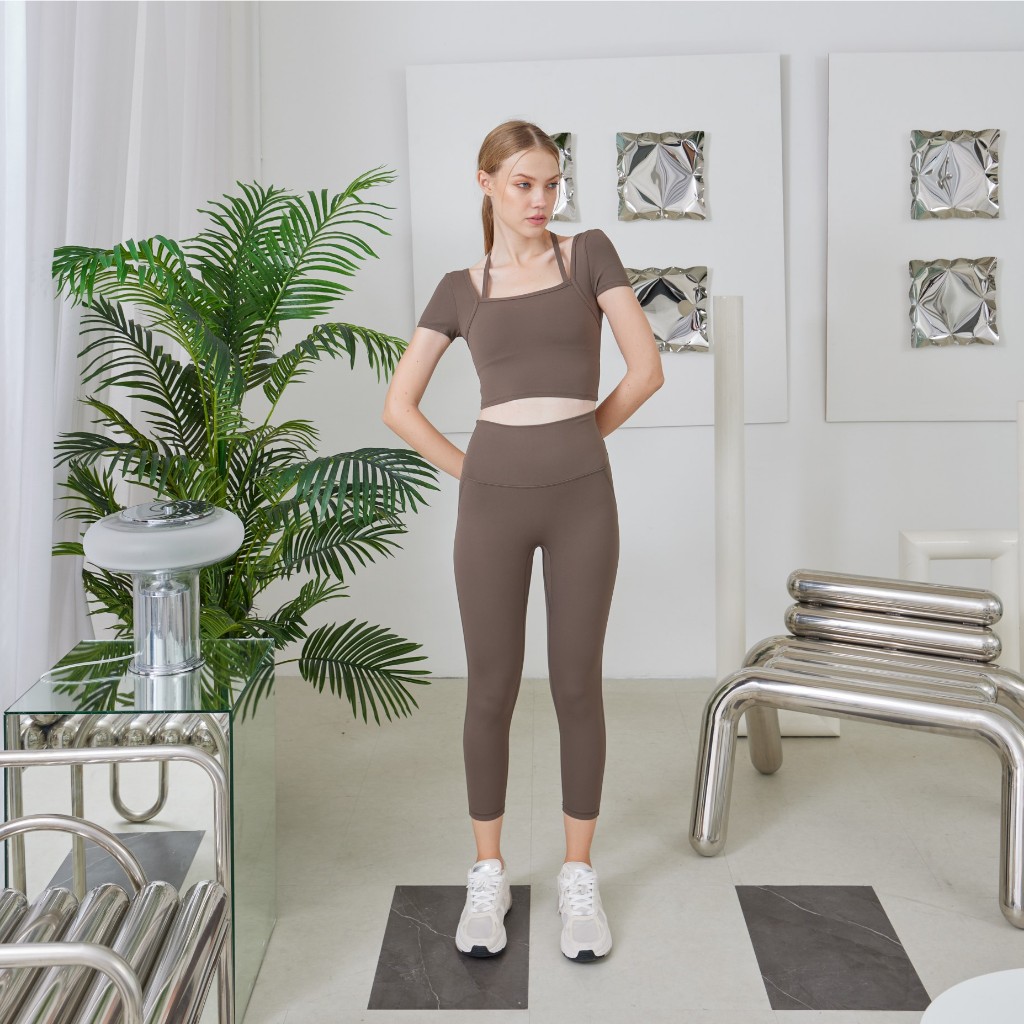 Penny Activewear กางเกงออกกำลังกายเอวสูง ทรงกระชับ ยกสะโพก เลกกิ้งโยคะขายาว 7ส่วน รุ่น Essential ...