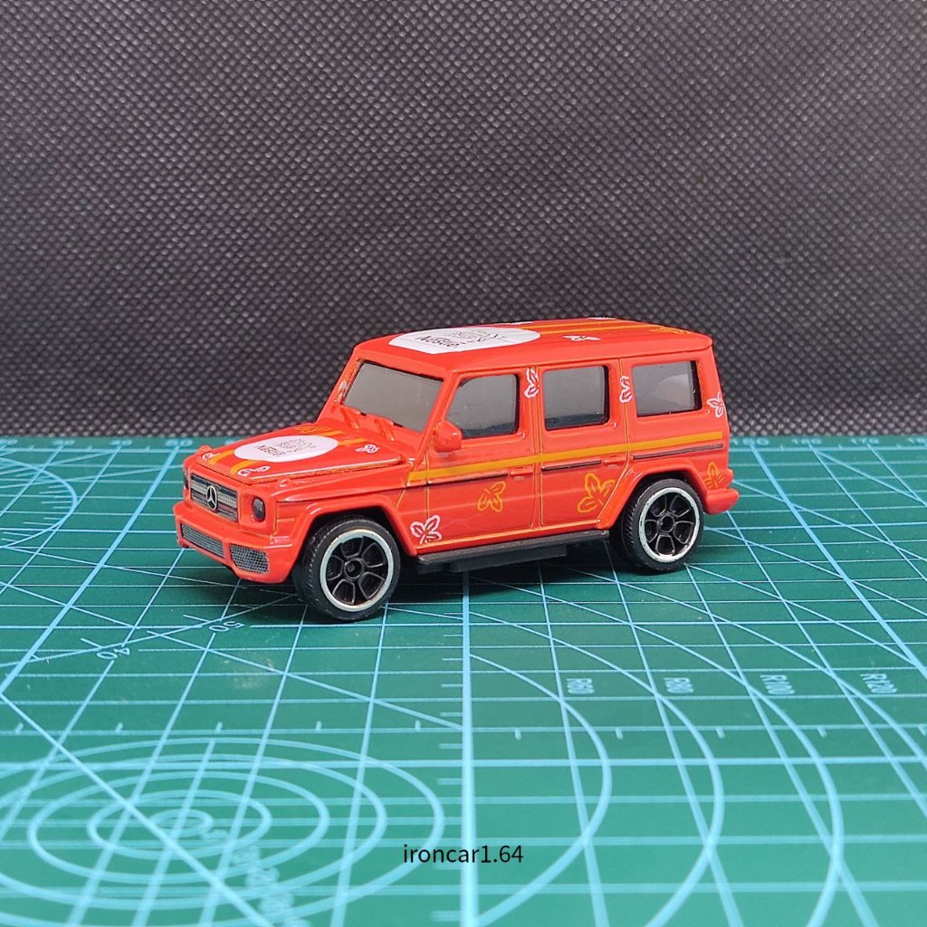 majorette mercedes benz G500 สีส้ม ลายnestle หายาก | Shopee Thailand