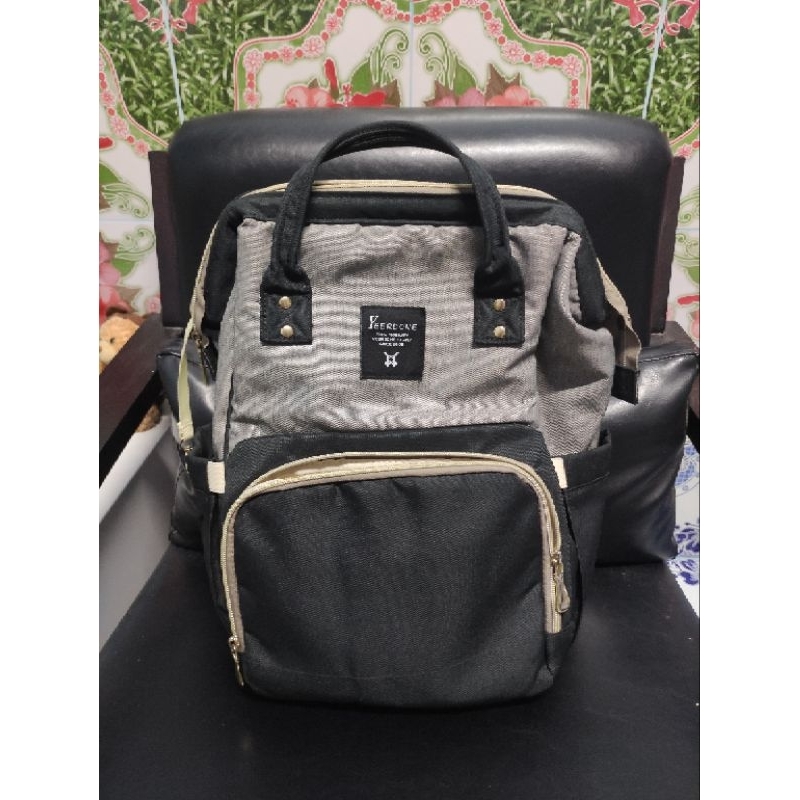 เป้ทรง Anello ช่องแบ่งเยอะ ใส่ของจุกๆ ลดราคาให้แล้วนะคะ | Shopee Thailand