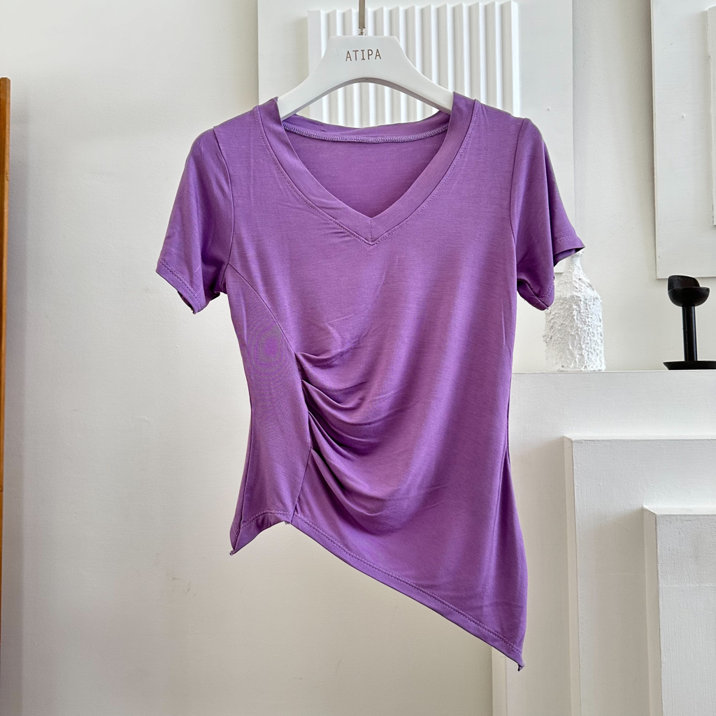 Atipashop - V SHAPED TOP เสื้อแขนสั้น ทรงคอวี ย่นหน้า มีหลายสี | Shopee ...
