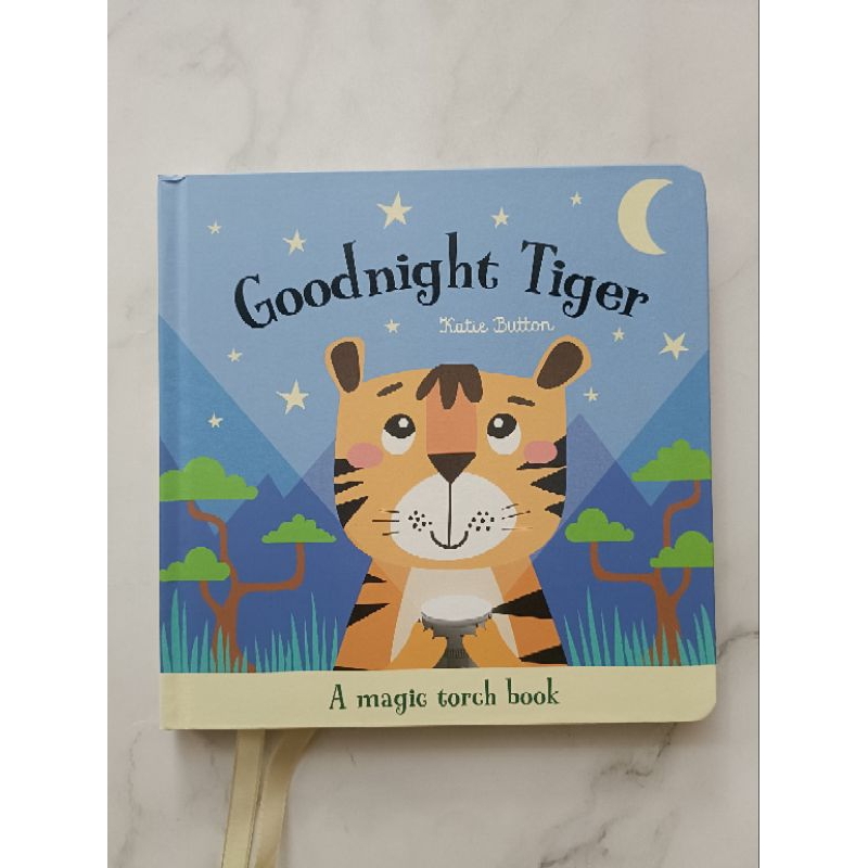 NEW เพิ่มปกใหม่ A magic torch book หนังสือไฟฉาย ส่องไฟ board book ...