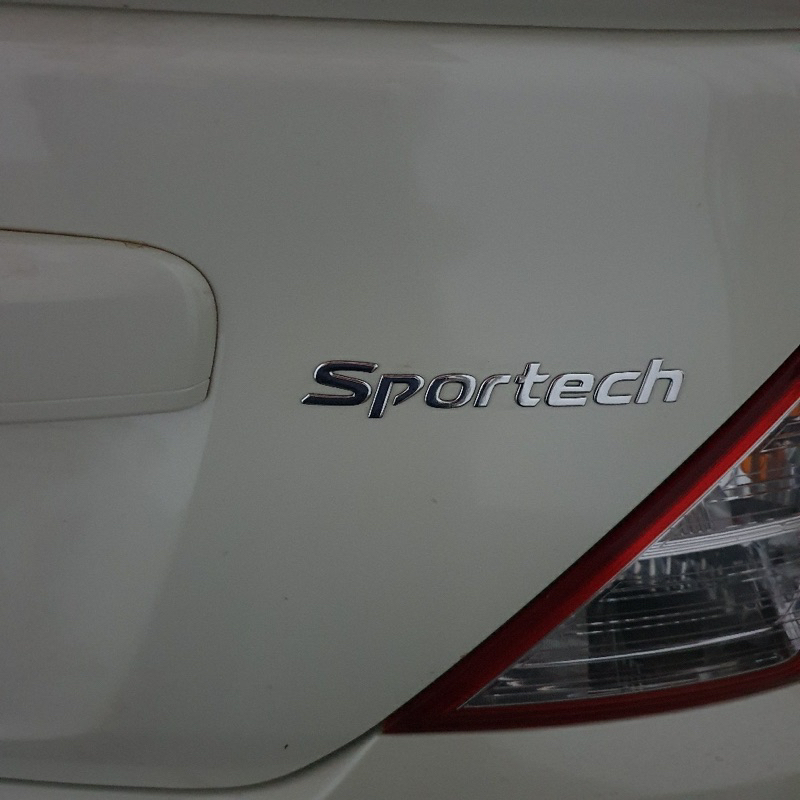 โลโก้ฝากระโปรงท้าย นิสสัน อาเมร่า คำว่า SPORTECH | Shopee Thailand