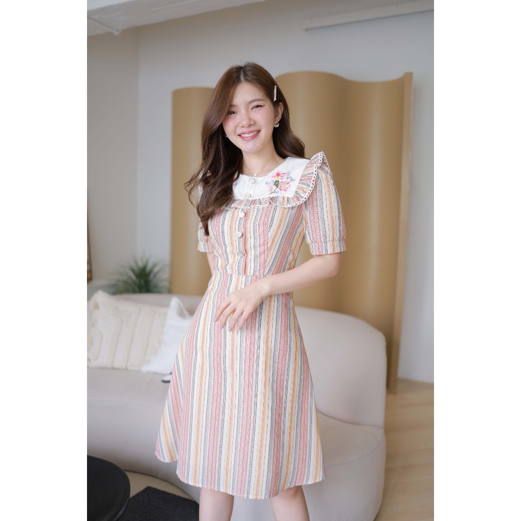 G354 ชุดเดรสสีเหลือง (งานปักแต่งกระดุมหน้า) | Shopee Thailand