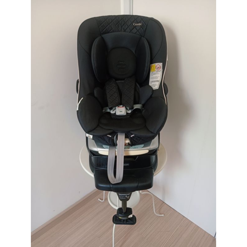 คาร์ซีท Combi รุ่น LUXTIA Turn | Shopee Thailand