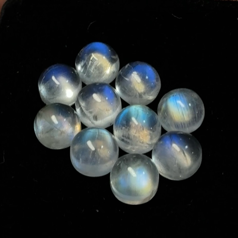 *ขั้นต่ำ 2 เม็ดนะคะ* มูนสโตนหลังเบี้ย 4 mm (Moonstone) | Shopee Thailand