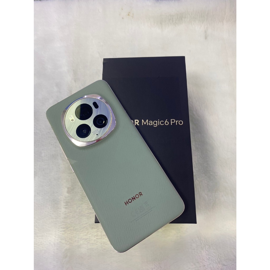 Honor Magic 6 Pro 12/512GB จอ 6.8" Snapdragon 8 ฟรี!HONOR Gift Box ...
