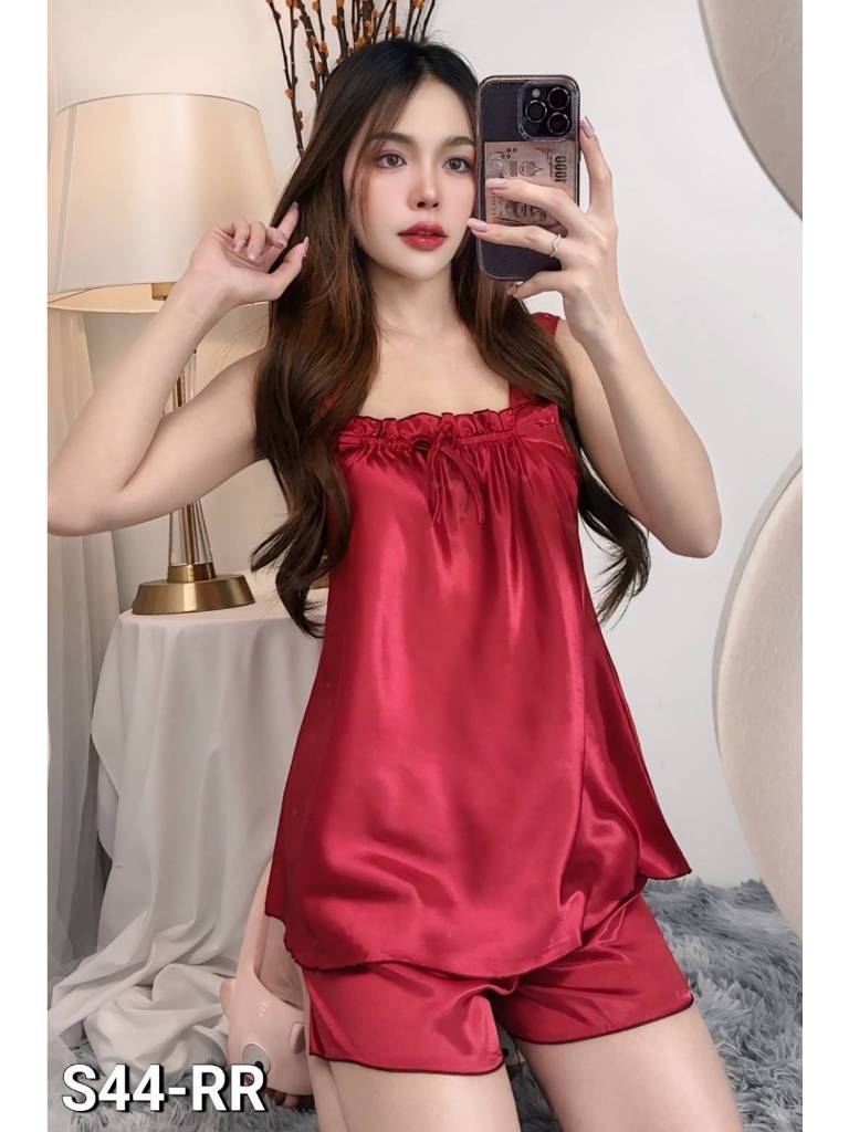 ชุดนอนงานผ้าซาติน แฟชั่น สบายๆ เซ็ท 2 ชิ้น เสื้อสายเดี่ยว กางเกงขาสั้น ลายน่ารักๆ เสื้อสายเดี่ยว ...