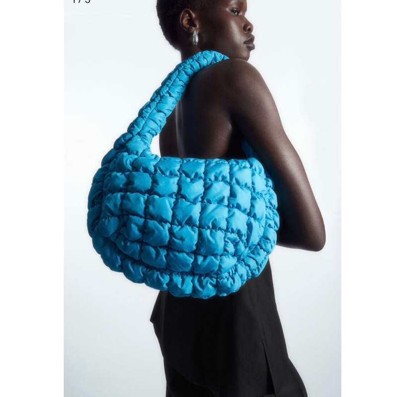 พร้อมส่ง ‼️ Cos mini quilted bag สี bright Turquoise | Shopee Thailand