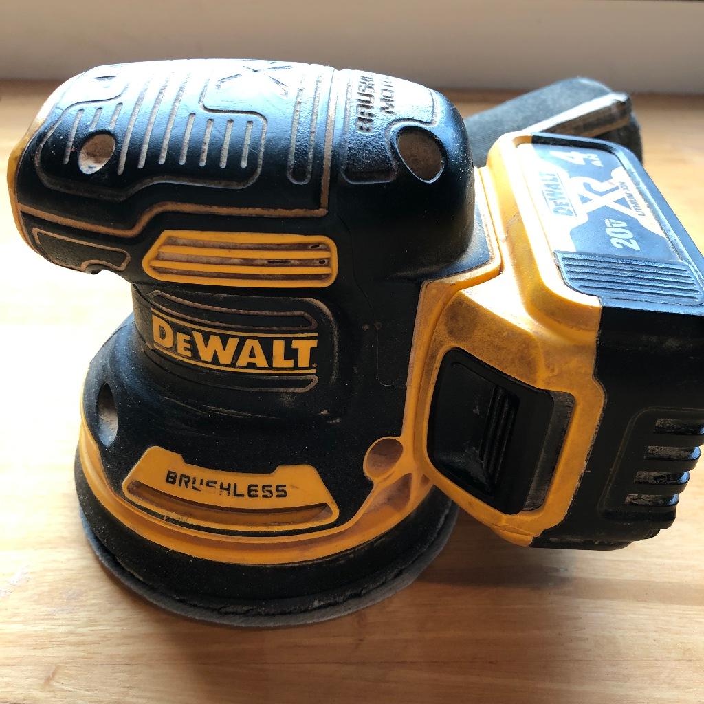 เครื่องขัดสีไร้สายมือสอง DeWALT DCW210N 18 V รุ่น DCW210 (รวมแบต4ah ...