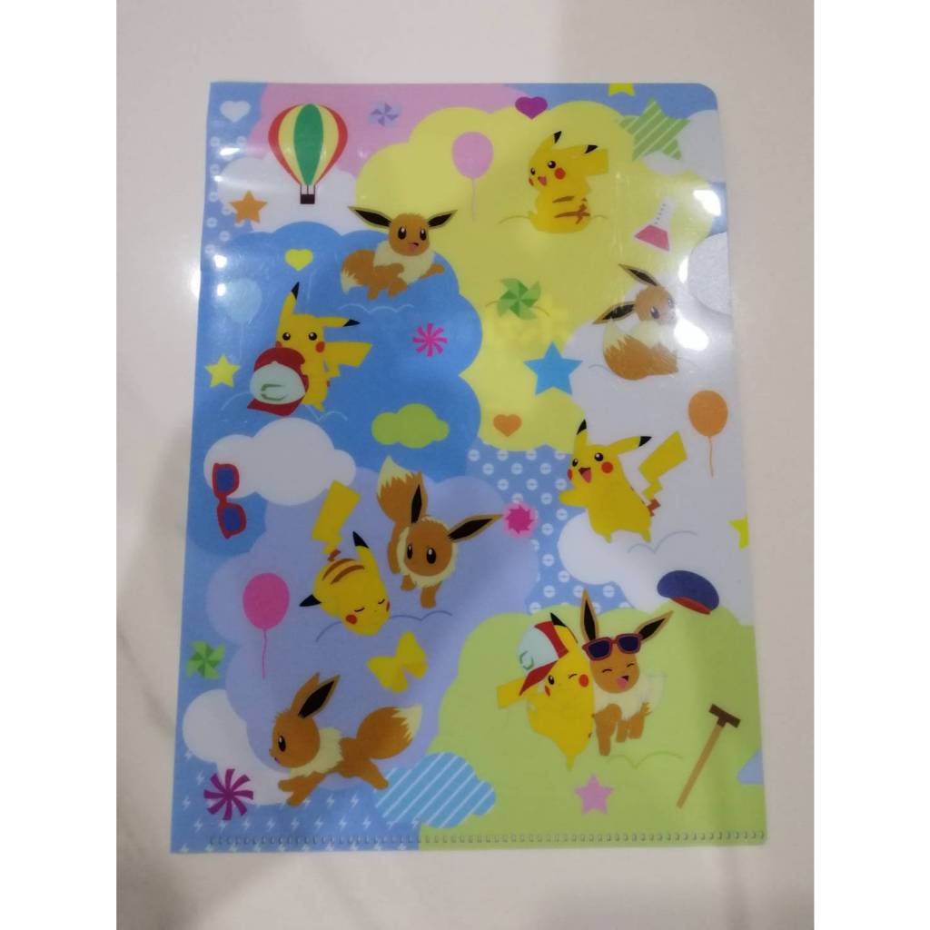 แฟ้มใส่เอกสาร Pokemon Clear File Pikachu and Eevee ขนาด 22 X 15 CM ...