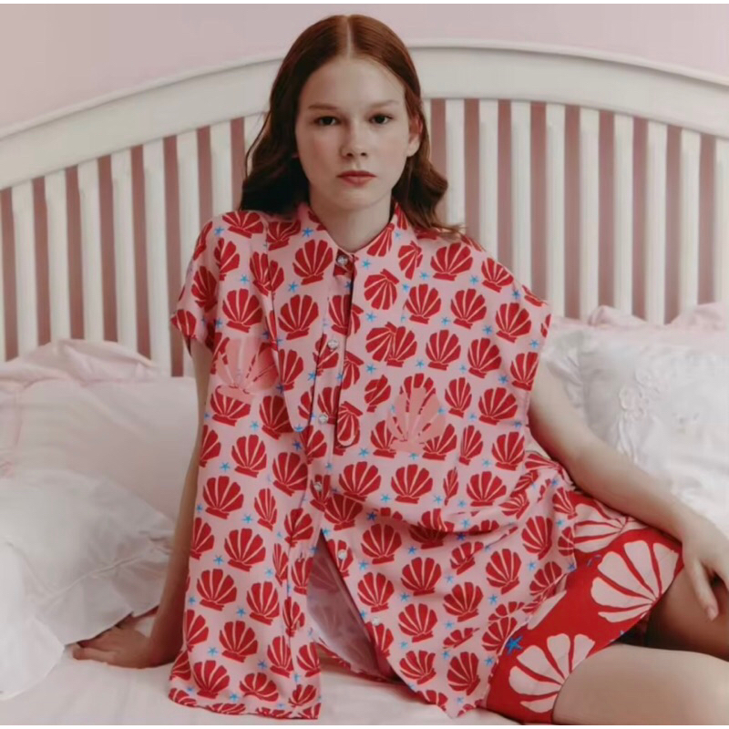 ลดเพิ่ม 30% (เหลือ 1,603) Endless Holiday New in pack Shirt or Skirt ...