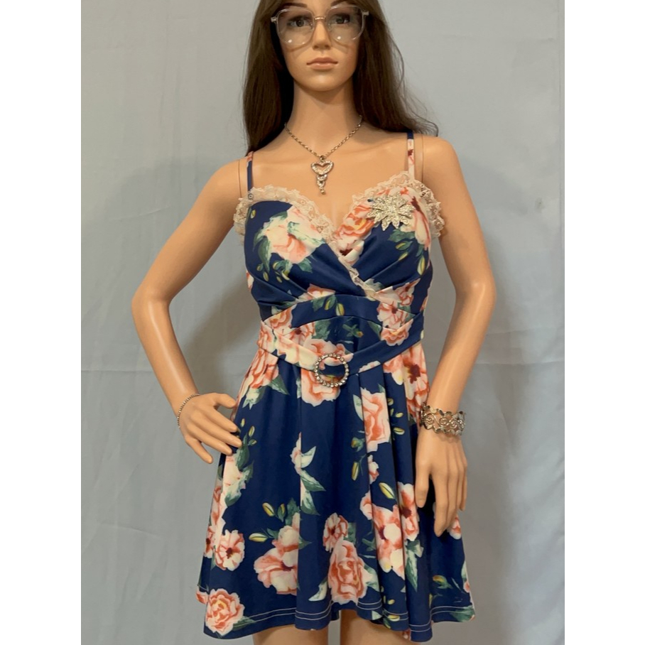 ชุดเซ็กซี่สินค้ามือสองB118 | Shopee Thailand