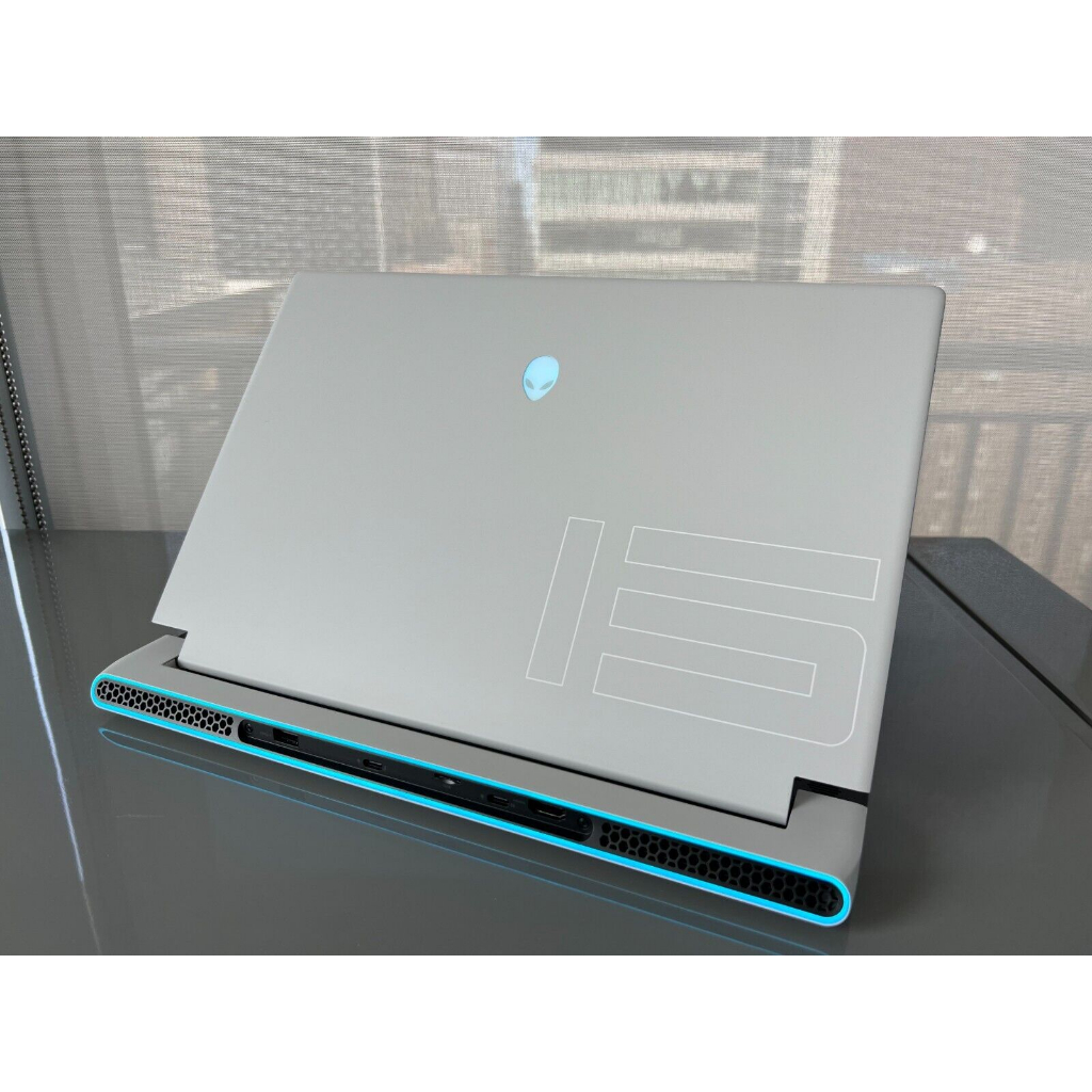 Alienware x15 R2 Gaming Laptop 15.6 QHD, i7 12700H, RTX 3070 Ti, 2TB ...