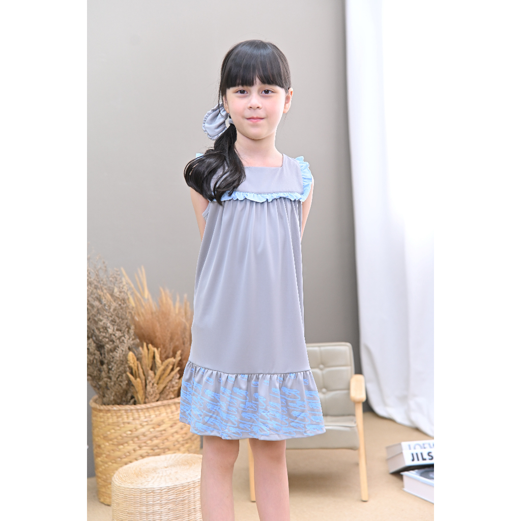 Miki.Wear ชุดเดรส Ebene Dress (Gray) | Shopee Thailand
